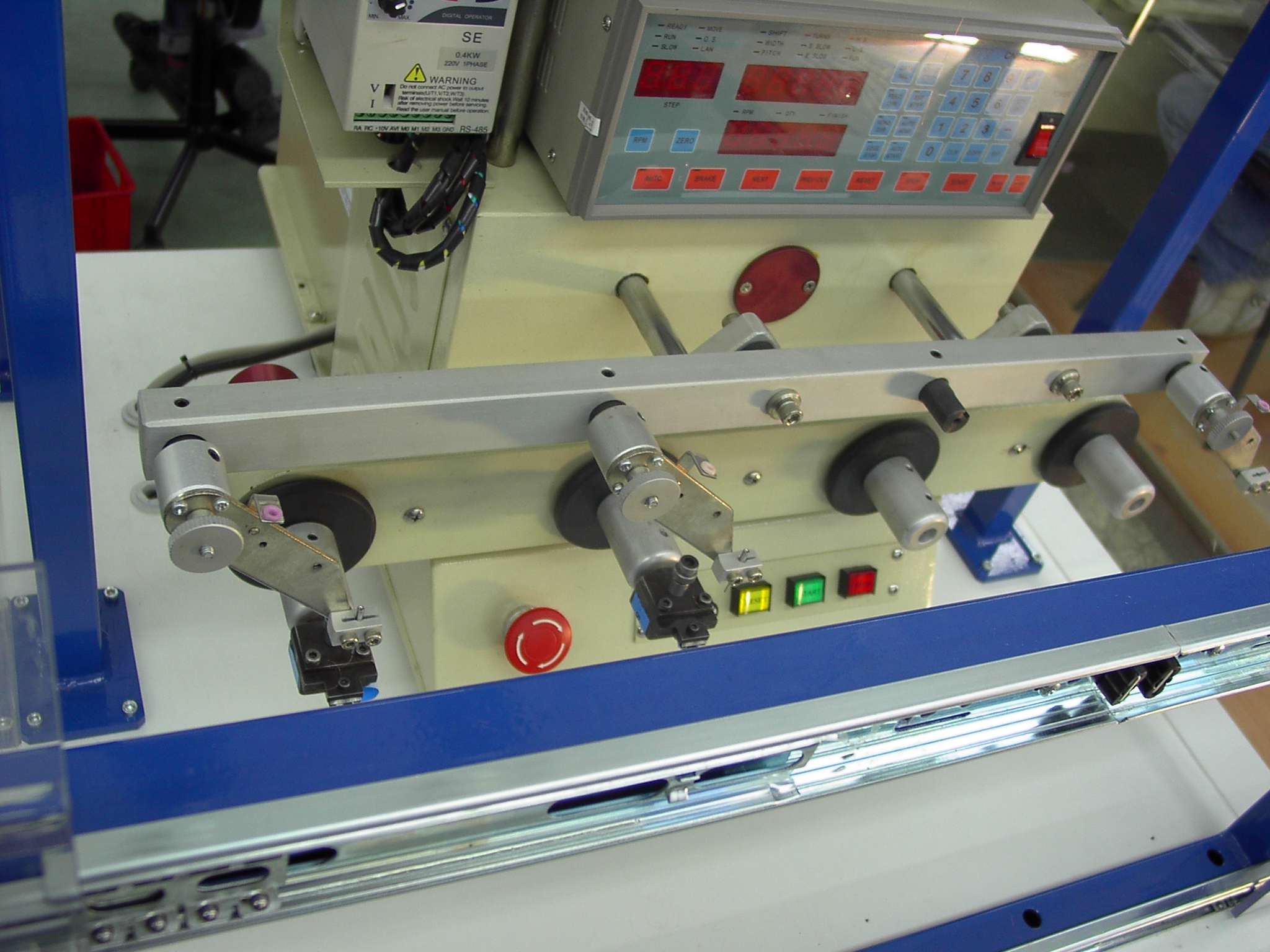 CNW-150 four-spindle winding machine | NEOTECH